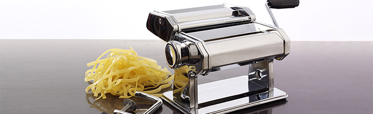 Kitchen Accessories - spatulas, pasta makers, mandolins - ProCook UK